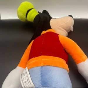 Disney | Toys | Disney Store Goofy 8 Inch Plush Stuffed Animal Toy ...